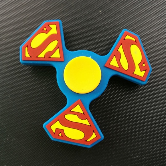 Independent | Party Supplies | Nerdy Party Favor Superman Fidget ...